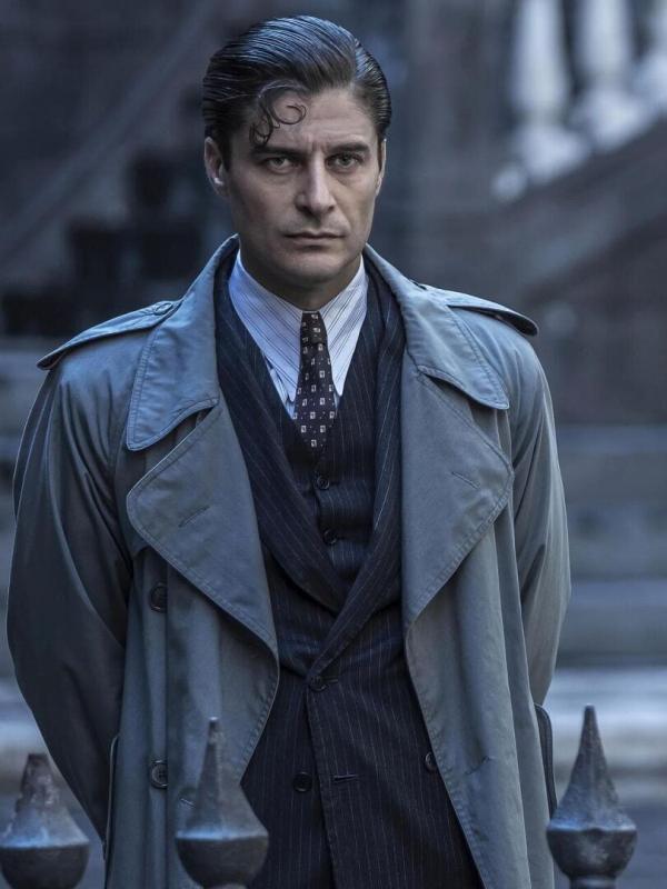 Il Commissario Ricciardi S3 E1 (2025) - Streaming, replay - Diffusion ...