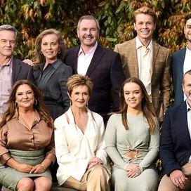 Neighbours: A New Chapter S39 E83 (2024) - Streaming, replay ...