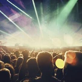 RFM Night Fever - Streaming, replay - Diffusion TV et plateformes